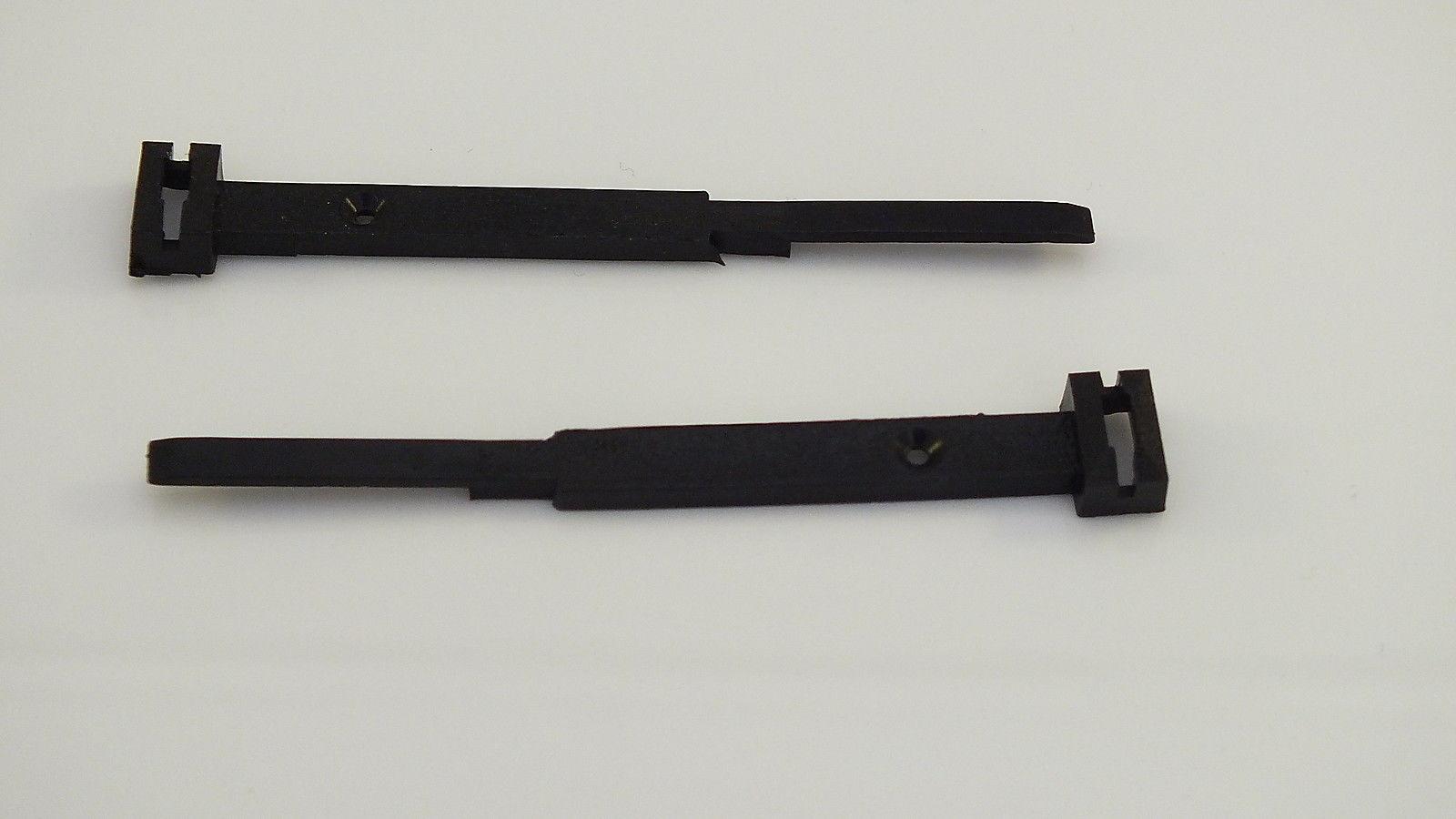 S8178 # HORNBY TRIANG PACK 2 FENCE/TRACK CLIPS X16C